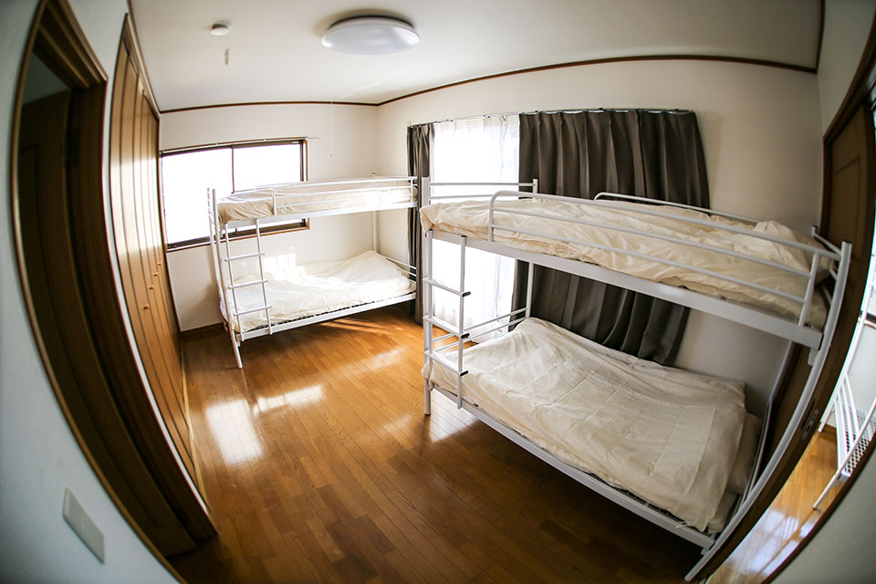 J's BackPackers Guest House